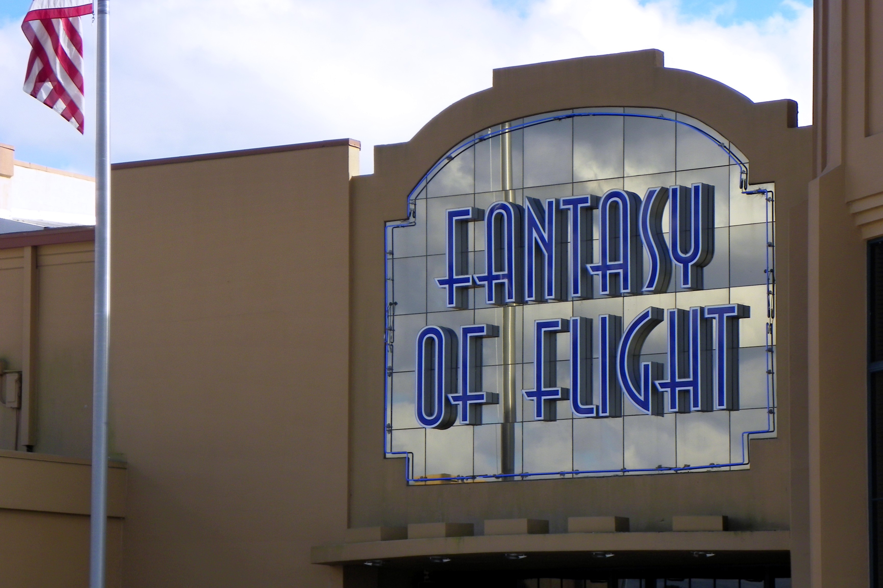 Sun ‘n Fun Splash-In at Fantasy of Flight | English blog